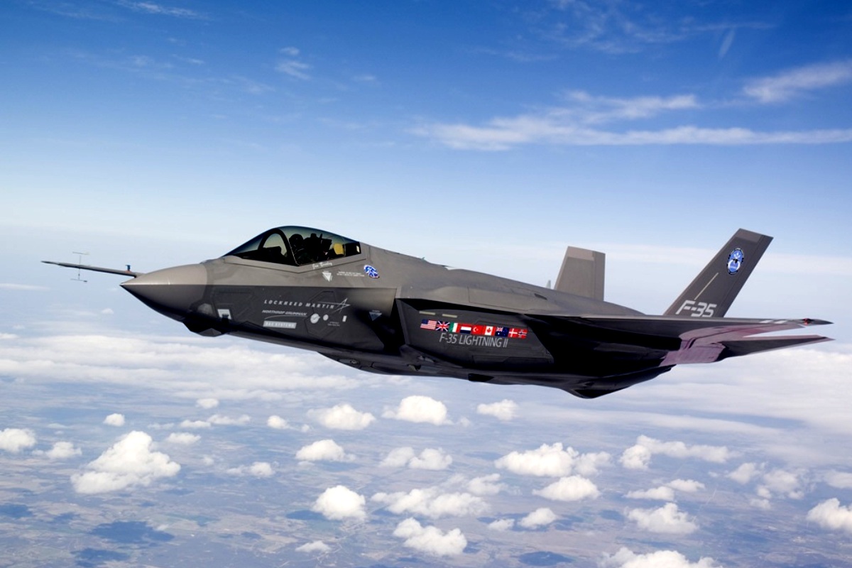 Inilah 6 Pesawat Tempur Tercanggih Milik AS - Seru Menarik